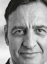 Dr. Matthias Wurster