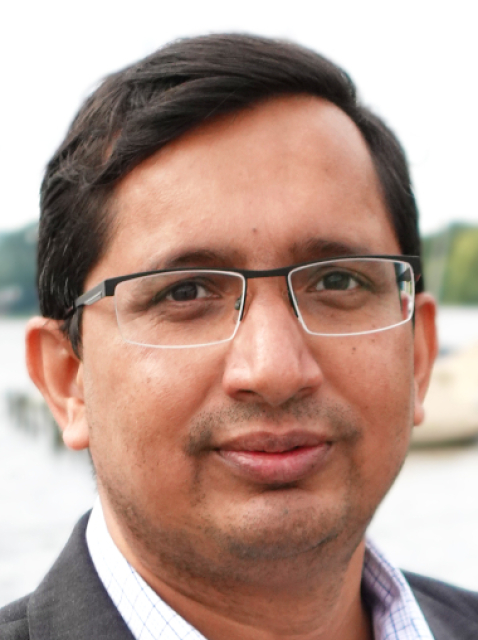 Prof. Dr. habil. Rajnish Tiwari